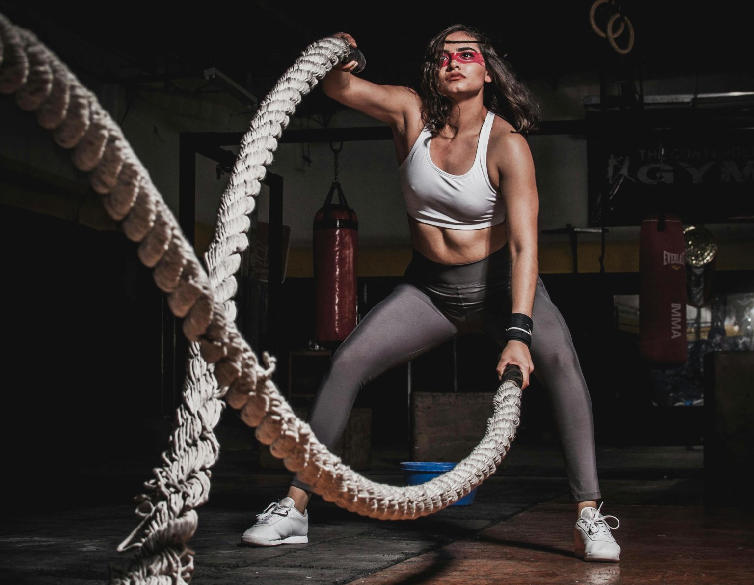 Latihan Angkat Beban untuk Mengecilkan Perut | Magnus Fitness